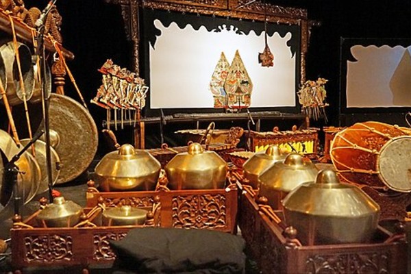 【Indonesia】The Ultimate Diversity | 兵庫県立芦屋国際中等教育学校PTA